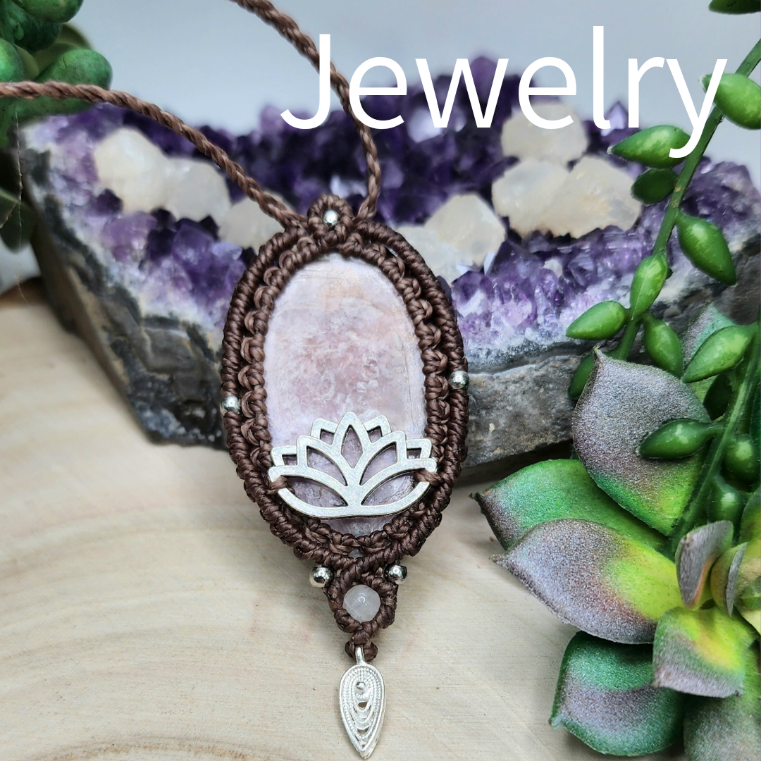 Twisted Goddess Crystals